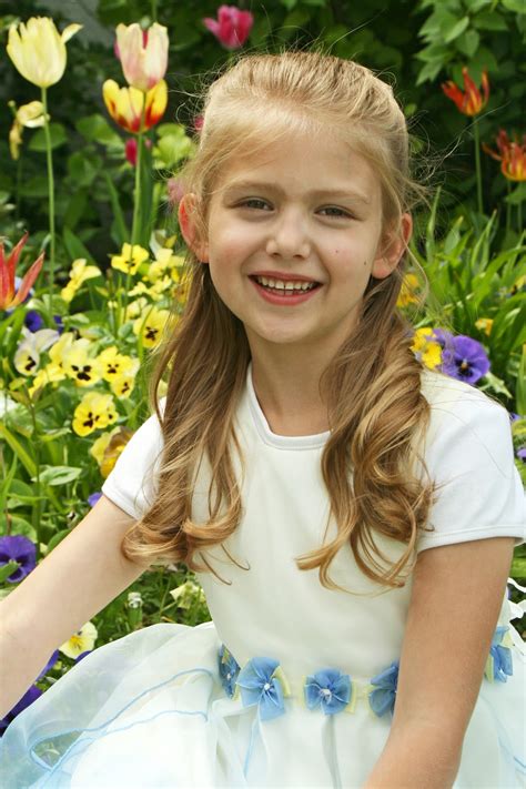 Family Life Long Hair Beauty To Short Hair Cutie