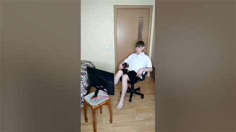 спанч боб смотрит телевизор пародия Youtube