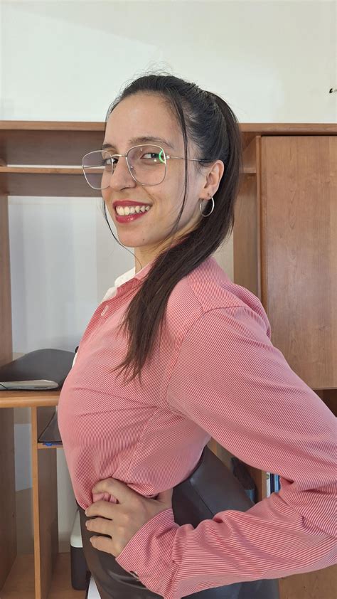 Just Feeling So Pretty For Todays Work Perfect For A Afterwork Date Night R Sfwnextdoorgirls