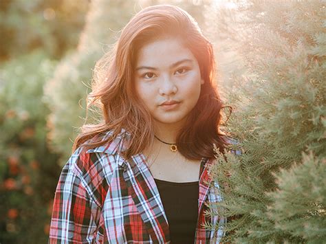 Outdoor Portrait Photography With Lindsay World Of Joshua Ruanes