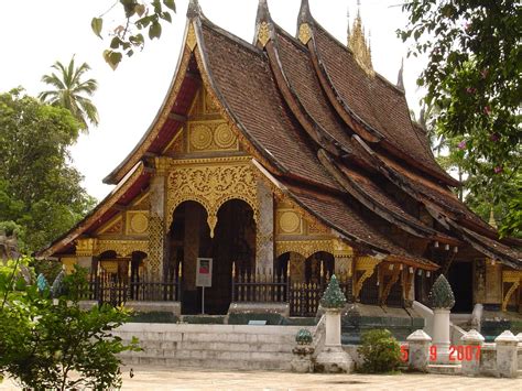 ວັດຊຽງທອງ