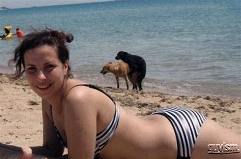 Embarrassing Beach Photos Barnorama