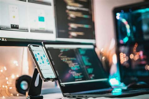 custom vs template websites key differences explained