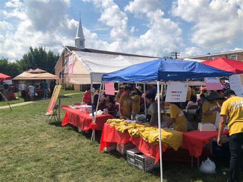 Dvb အမေရိကန်၌ကျင်းပသည့် နွေဦးတော်လှန်ရေး ရန်ပုံငွေရှာပွဲတွင် ‌ဒေါ်လာ