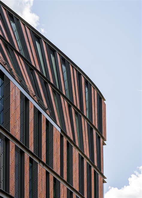 3xn Builds A New Twisting Facade In Historic Stockholm Arch2o