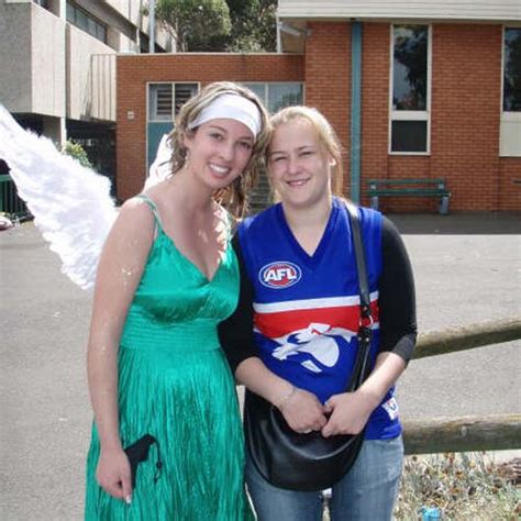 Flingfinder Melbourne Adult Personals Albion Women Kara