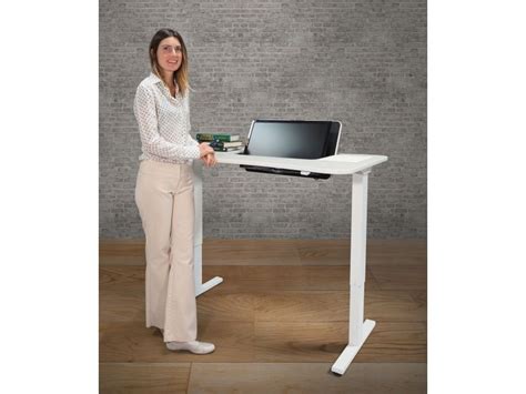 Ilid Lift Multi Use Standing Desk By Cbt Smartdesks Wins 2020 Platinum