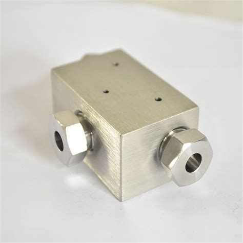 Tuam Tshoj Customized YH A Tee Assy Rau Kev Kub Siab Fittings Machinery Manufacturers