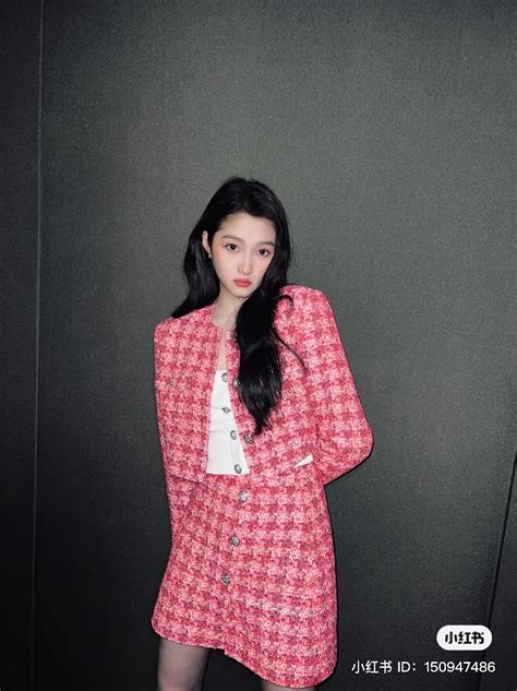 China Entertainment News Guan Xiaotong At Brand Event