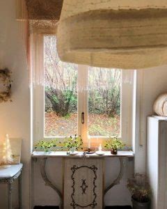 Classy Window Sill Ideas