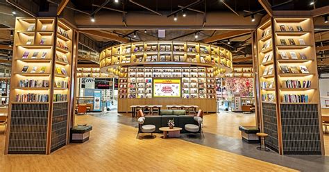 단독 이마트 동탄점·경산점도 스타필드 마켓으로 리뉴얼 전국 확장 본격화