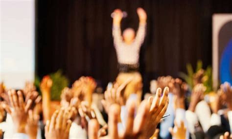 Sandra Orlow Unraveling The Story Of An Iconic Figure Vamonde