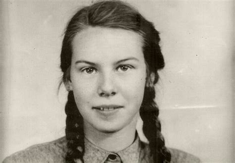 Ellis Story Museum Of Jewish Heritage Holocaust Curriculum