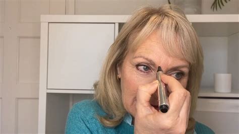 Lifting Makeup Tutorial For Mature Skin Upstyle