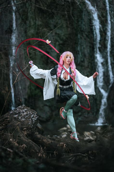 My Mitsuri Cosplay 🌸🩷 Rkimetsunoyaiba