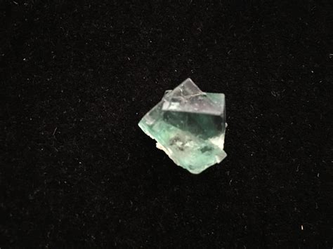 Macle De Fluorite Angleterre Minéraline