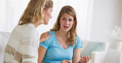 Dear Coleen My Stepsister Wont Believe Her Husband Is Cheating The