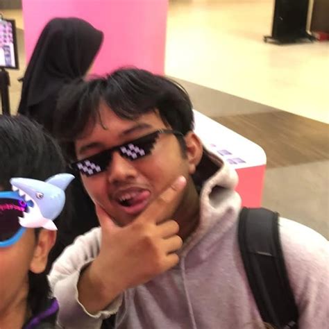 갈랑 Aboutgalss • Threads Say More