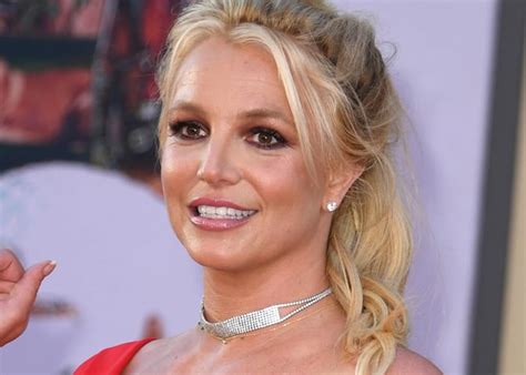Top Pictures Of Britney Spears Without Makeup