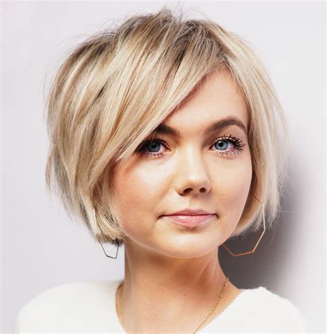 Short Choppy Side Bangs