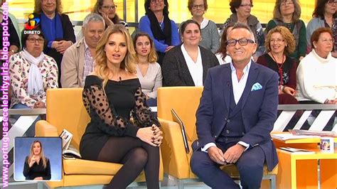 Upskirt De Cristina Ferreira Tomates Podres