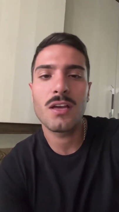 استوری الکس Youtube