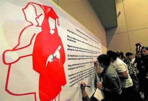 More Young Filipinos Shunning Premarital Sex Says Study