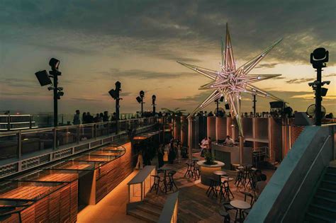 Nova Singapore Experience The Island S Highest Rooftop Bar
