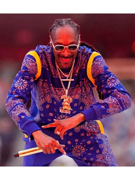 Snoop Dogg Super Bowl Outfit 2022 Prism Prestige