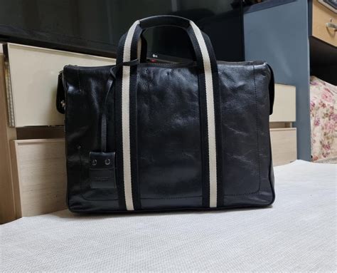 정품발리 서류가방송아지가죽 헬로마켓