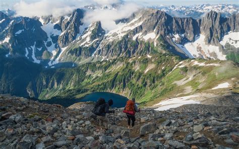 The Complete Guide To Backpacking Sahale Glacier North Cascades