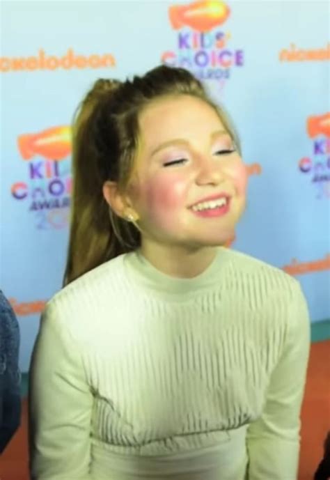 Ella Anderson Rellaandersonhot