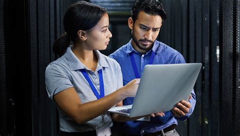 career spotlight cyber threat intelligence analyst excelsior university