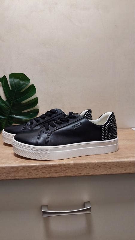 Кеды кроссовки кеді Liu Jo у 36 37 40 розмірі оригінал — ціна 1699 грн у каталозі Кеди Купити