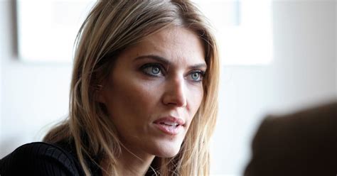 Греция замораживает активы вице спикера Европарламента из за обвинений в коррупции Yle Novosti