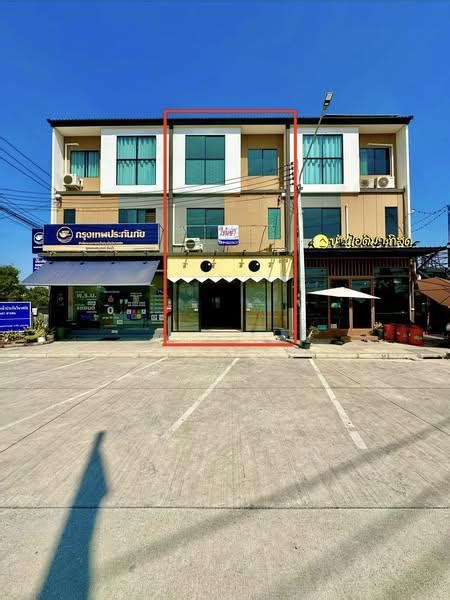 ให้เช่า ตึกแถว 3 ชั้น หมู่บ้าน พฤกษา นวนคร พหลโยธิน พยอม Ennxo