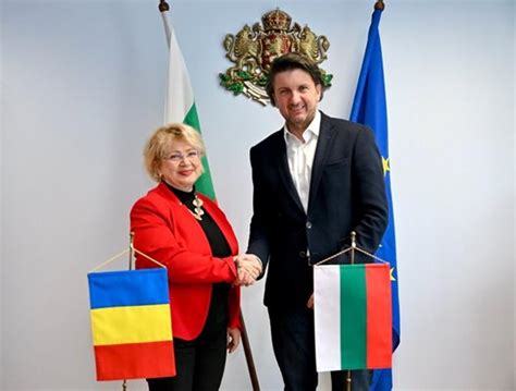 Министър Боршош Ще се радвам румънците да посещават не само Черноморието но и Велико Търново