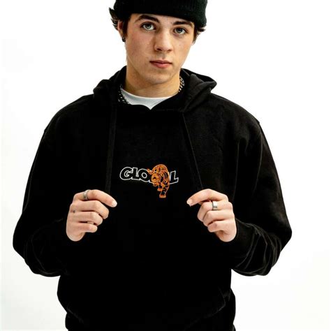 Meet Ryan Munro Canvasrebel Magazine