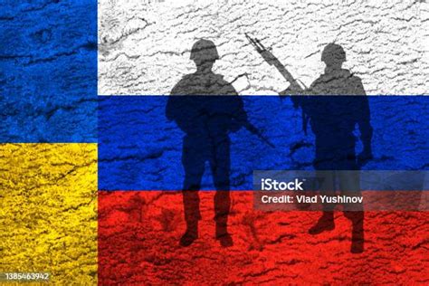 러시아와 우크라이나 플래그 개념 전쟁과 갈등 러시아 회귀 군사 2022 0명에 대한 스톡 사진 및 기타 이미지 0명 2022년 개념 Istock