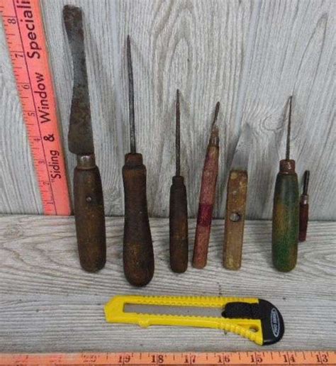 Assorted Picks Dunker Auction