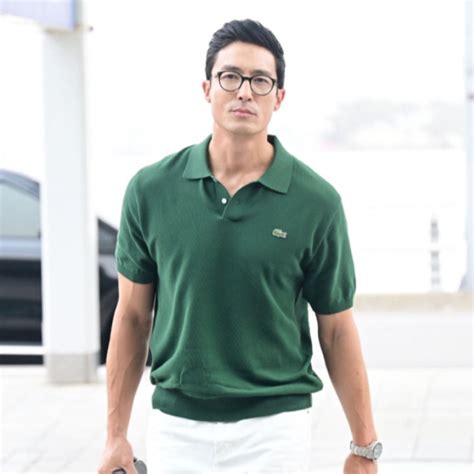 다니엘 헤니 공항패션 라코스테 폴로 카라티 반팔티 남자 여름 데일리룩 코디 참고 네이버 블로그