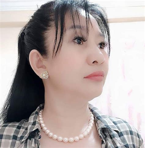 Khmer Sports សូមបងប្អូនចាប់ផ្ដើម លេងបណ្ដាញ Twitter Facebook