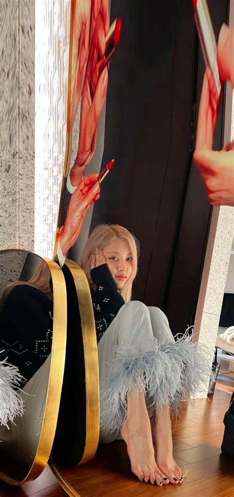 Ros Wallpaper Rose Wallpaper Blackpink Rose Wallpaper