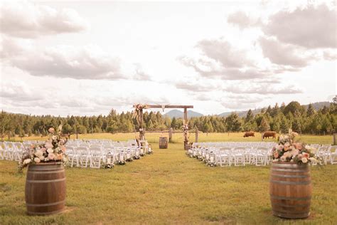 Weddings White Barn Ranch Idaho