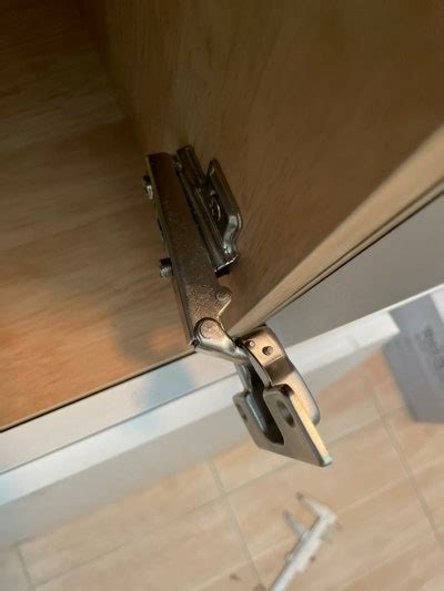 10분 만에 댐퍼 경첩 교체하기 Ft 싱크대 수납장 문짝 경첩 교체 네이버 블로그