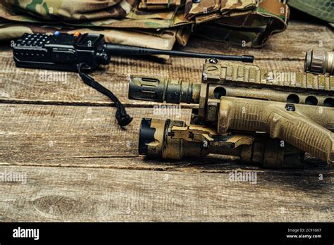 Close Up Photo Of M16 Rifle On Wooden Board Stock Photo Alamy