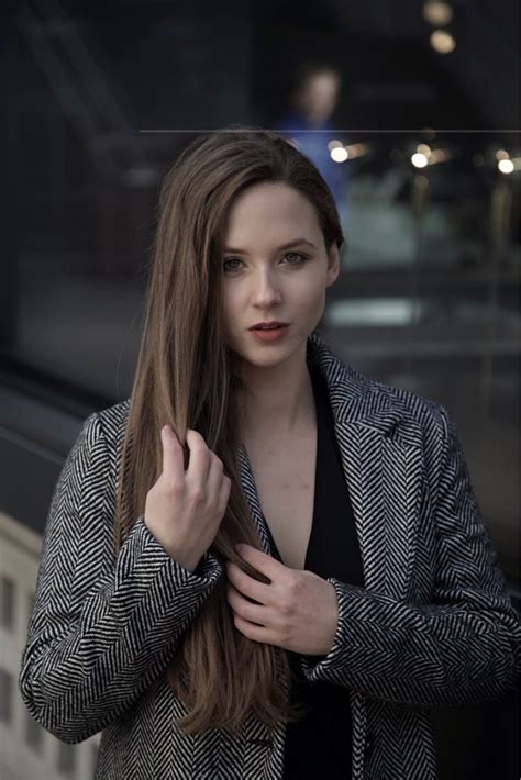 Model Sedcard Von Jenny V Weibliches Professional Fotomodel Schweiz