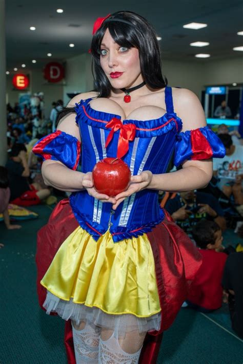 Photos Costumes Of Comic Con 2019 Fox 5 San Diego And Kusi News
