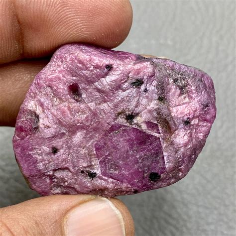 Raw Ruby Natural Precious African Ruby Specimen Beautiful Flashy Sheen With Matrix Pattern For