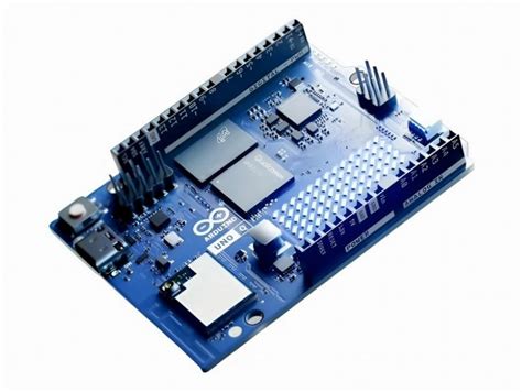 スイッチサイエンス、arduino初のフルlinux環境で動作するエッジaiボード「arduino Uno Q」を販売予定 エルミタージュ秋葉原